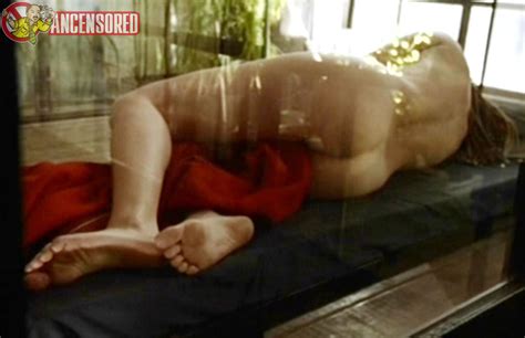 Naked Johanna Klante In Sperling Und Das Schlafende Mädchen