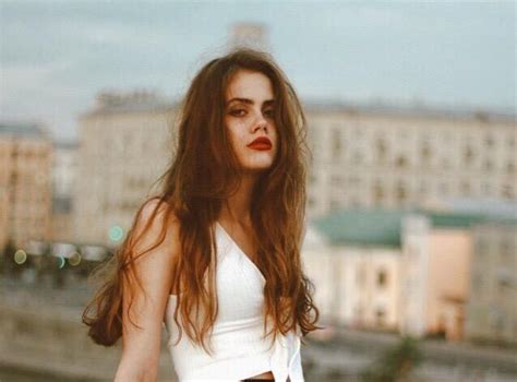 До України не пустили російську модель, яка відвідувала анексований ...