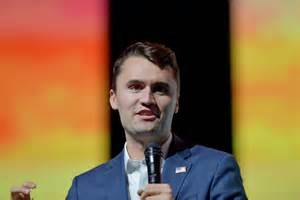 Появились кадры первых минут после покушения на Чарли Кирка