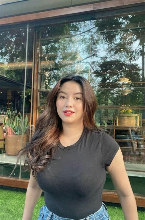 Pin Oleh Fabianda Septian Di Simpan Cepat Orang Cantik Fotografi Wanita Wanita Cantik