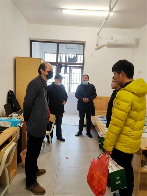 机电学院领导走访慰问寒假留校学生 景德镇陶瓷大学机械电子工程学院