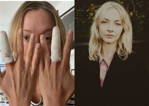 Clifton Beach Seal Attack 5 Facts About Us Actress Loulou Taylor