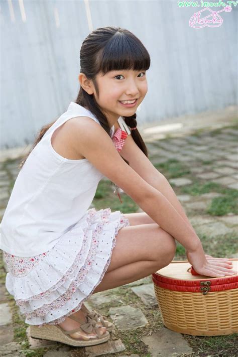 日本代購代標第一品牌【樂淘letao】－佐々木桃華 デジタル写真集（おいも屋本舗）