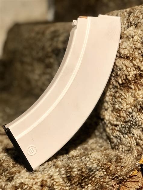 defense distributed feinstein mag in white and black e sun pla has