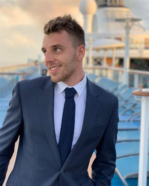 Messed Up Actor Age Gaps In Tv And Movies Movies Tv Meangirls Acinderellastory Trending