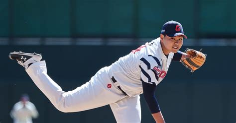 “싸워서 이기겠다 그 생각뿐” 승부 피하지 않는 롯데 박진 다시 받는 선발 기회 [베이스볼 피플]