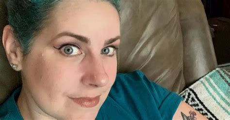 My Belly Button Saved My Life After I Missed Cancer Signs United Kingdom