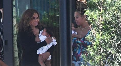 Meet The Twins Beyonce Showed Off Her Babies In The Public For The First Time