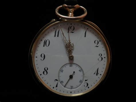 Златен джобен часовник Златни часовници 73 77 гр