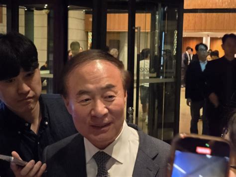 전영현 삼성전자 부회장 냉정한 고백 회사 앞날 걱정 끼쳤다삼성 위기 책임 저희에 있다 디지털데일리