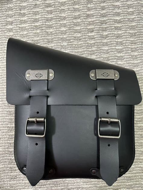 Yahoo オークション ハーレー純正 スイングアームバッグ 型番 902015