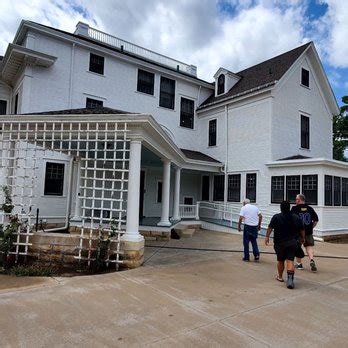 Seelye Mansion Updated April 2026 167 Photos And 20 Reviews 1105 N