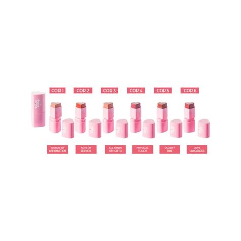 Ruby Rose Mercado Make