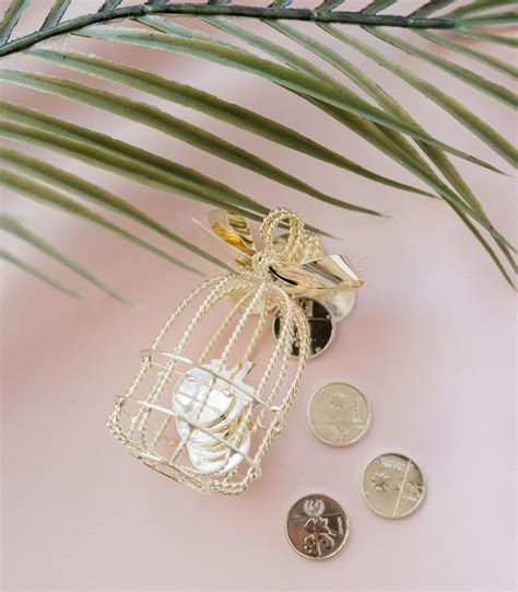 Filipino Wedding Ceremony Coins Cord And Veil Sinta And Co