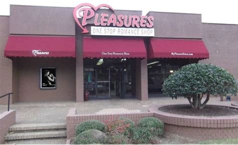 Pleasures Alabama Adult Store Holds Toys For Tots And Ta Tas Charity Drive Huffpost Women