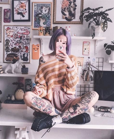 Pin On Cuarto Modest Fashion Outfits Dark Kawaii Aesthetic Chic Shirts