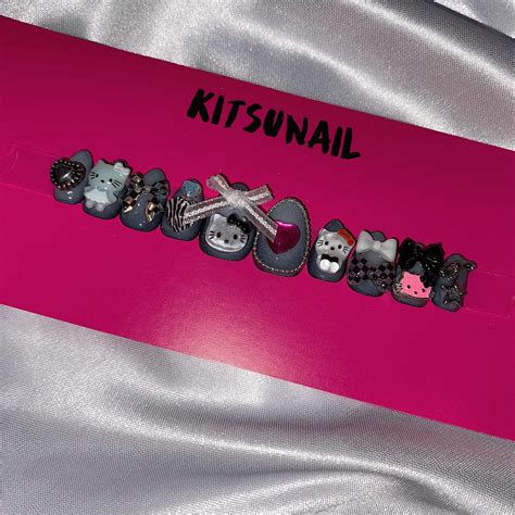 [입점할인💕] 블랙화이트치크 키티 네일🩷 수제네일팁 키치네일 산리오 네일 키티 네일 16가지 쉐입 에이블리