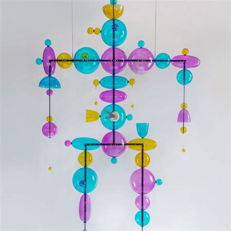 Zelf Koelmans Ferrolic Clock Tells Time With Magnetic Ferrofluid