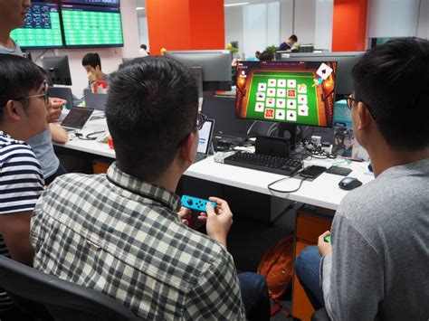 Kaleidoscopes Of Kelvin A Devops Engineer On Hikes Hobbies And The Hustle