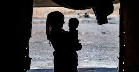 쿠르드 관리 시리아 Is 억류 캠프서 대원 가족 785명 탈출 종합