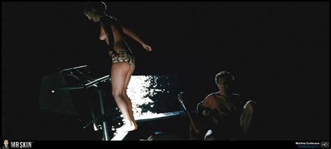 Naked Martina Codecasa In Terraferma