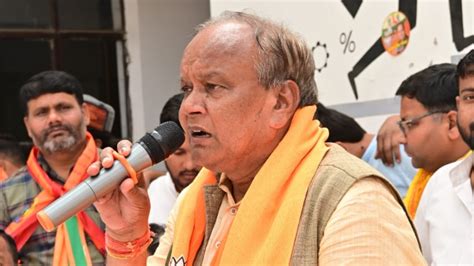 Bareilly Lok Sabha Constituency Sps Praveen Singh Aron To Take On Bjp