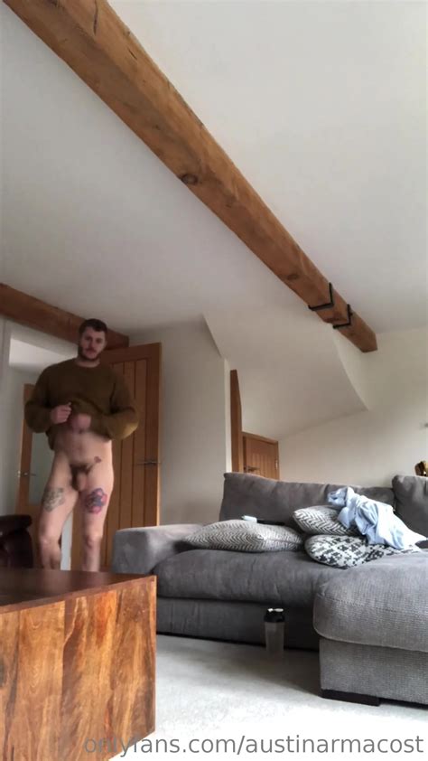 Big Dicks Austin Showing His Big Hard Willy