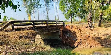 လမိုင်းနှင့် သောင်ပြင်ကြား တံတား ဖျက်ဆီးခံရ၊ ပေါက်ကွဲမှုကြောင့် ကျိုက်မရောက ကလေး ၃ ဦး ဒဏ်ရာရ