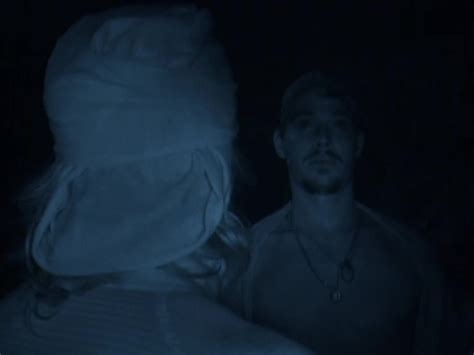 Auscaps Survivor 8 12 A Thoughtful Gesture Or A Deceptive Plan