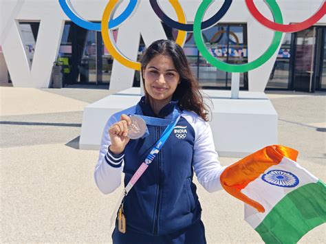 Paris Olympic Manu Bhaker On Bronz Medal Short मेरे दिमाग में गीता