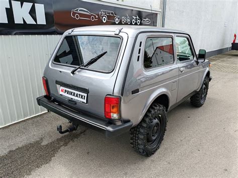 Lada Niva 1700 Kompletno Restaurirana Lift Kit Monster Gume 2006 God