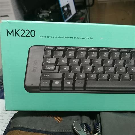 Jual Logitech Mk220 Wireless Combo Keyboard Mouse Original Shopee
