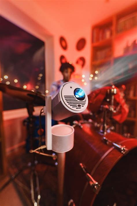 XGIMI Creates Smart Projector That Doesn T Need To Be Hidden Away