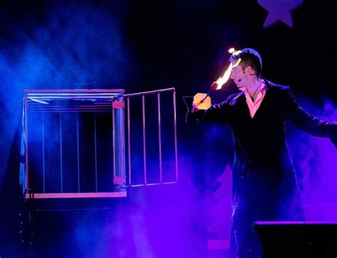 Stage Illusion Magic Show German Illusionist The Magic Man