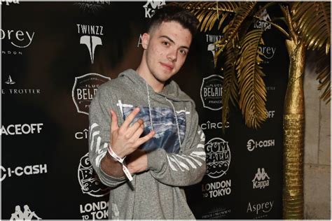 Faze Adapt Net Worth And Girlfriend Famous People Today