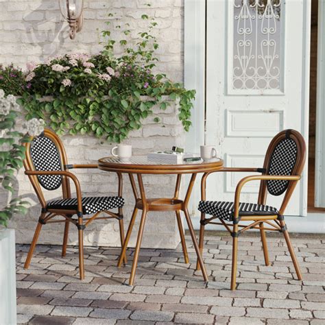 Beachcrest Home™ Rylan Round Indooroutdoor Commercial Bistro Set With