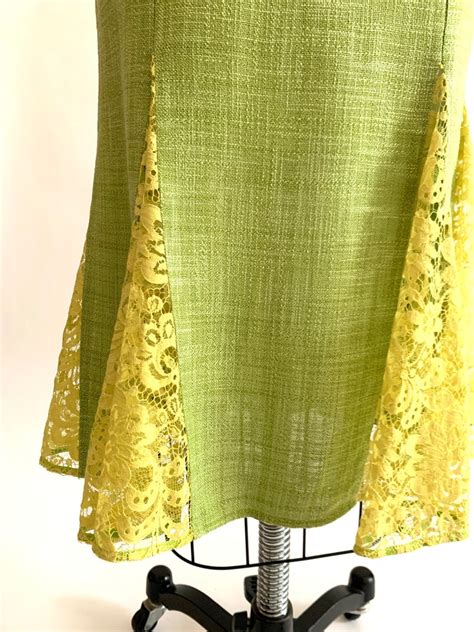 Dolce And Gabbana Lime Green Flared Pencil Skirt With Yellow Lace