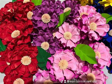 ดอกไม้กระดาษจัดบอร์ด แบบหยัก ขนาด 4 นิ้ว 1 แพ็ค มี 6 ดอก Th