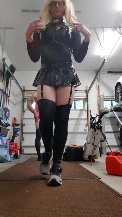 꼬마 계집애 캣워크 xHamster