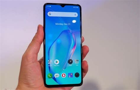 5 Rekomendasi HP High End Terbaru Dengan Layar AMOLED Kece Abis