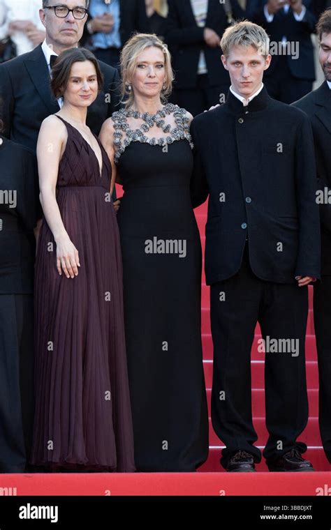 Mathilde Roehrich Lea Drucker And Valentin Campagne Attend The Dossier