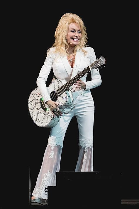 We Cant Stop Thinking About These 28 Legendary Looks From Dolly Parton