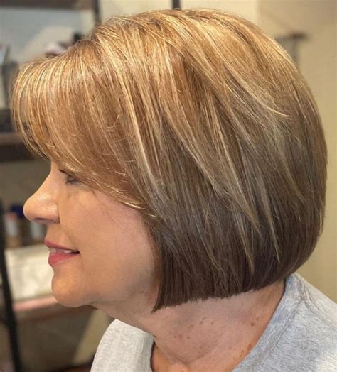 30 Ideas To Embrace Layered Bob Haircuts For Women Over 50 Bobs