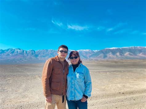 С Өлзийхүү гавьяат хүүгээрээ гангарчээ ТАС МН