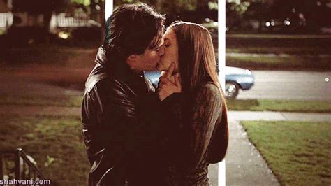 روز هجران و شب فرقت یار اخر شد