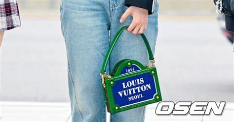 [사진]르세라핌 홍은채 사랑스러워