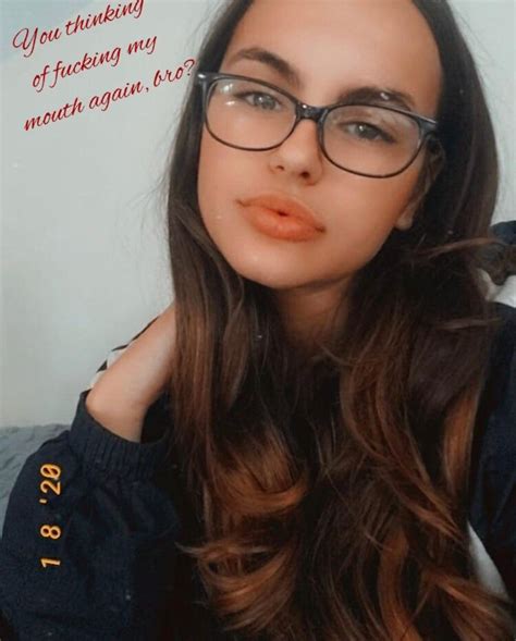 B S Shelby Wants Her Big Bro Scrolller