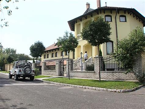 Mandy Bright Veronica Sinclair Guns And Rough Sex Eporner