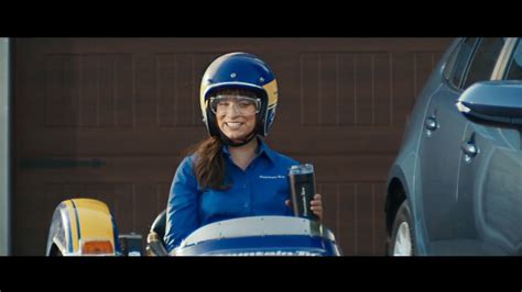 Who Is The Actress In The Hdis Commercial At Delia Garibay Blog