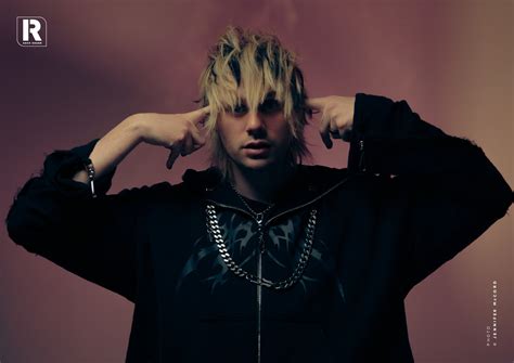 Rock Sound Presents Michael Clifford Sidequest Special